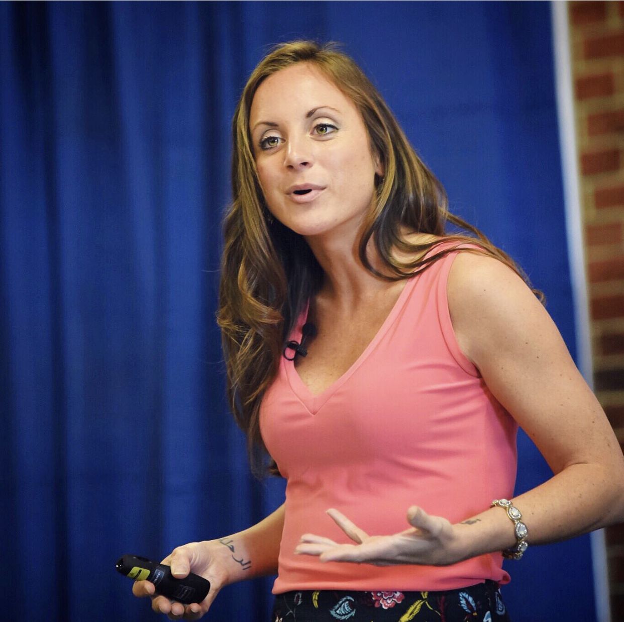 Motivational Public Speaking Coach | Get Paid to Share Your Story